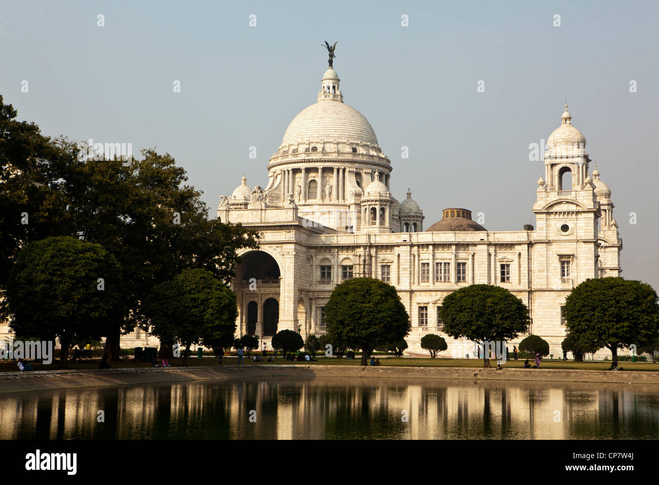 Victoria memorial calcutta hi-res stock photography and images - Alamy