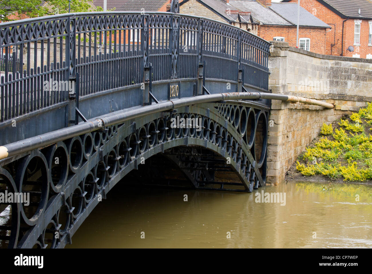 Tickford bridge Newport Pagnell over the river Ouzel Stock Photo - Alamy