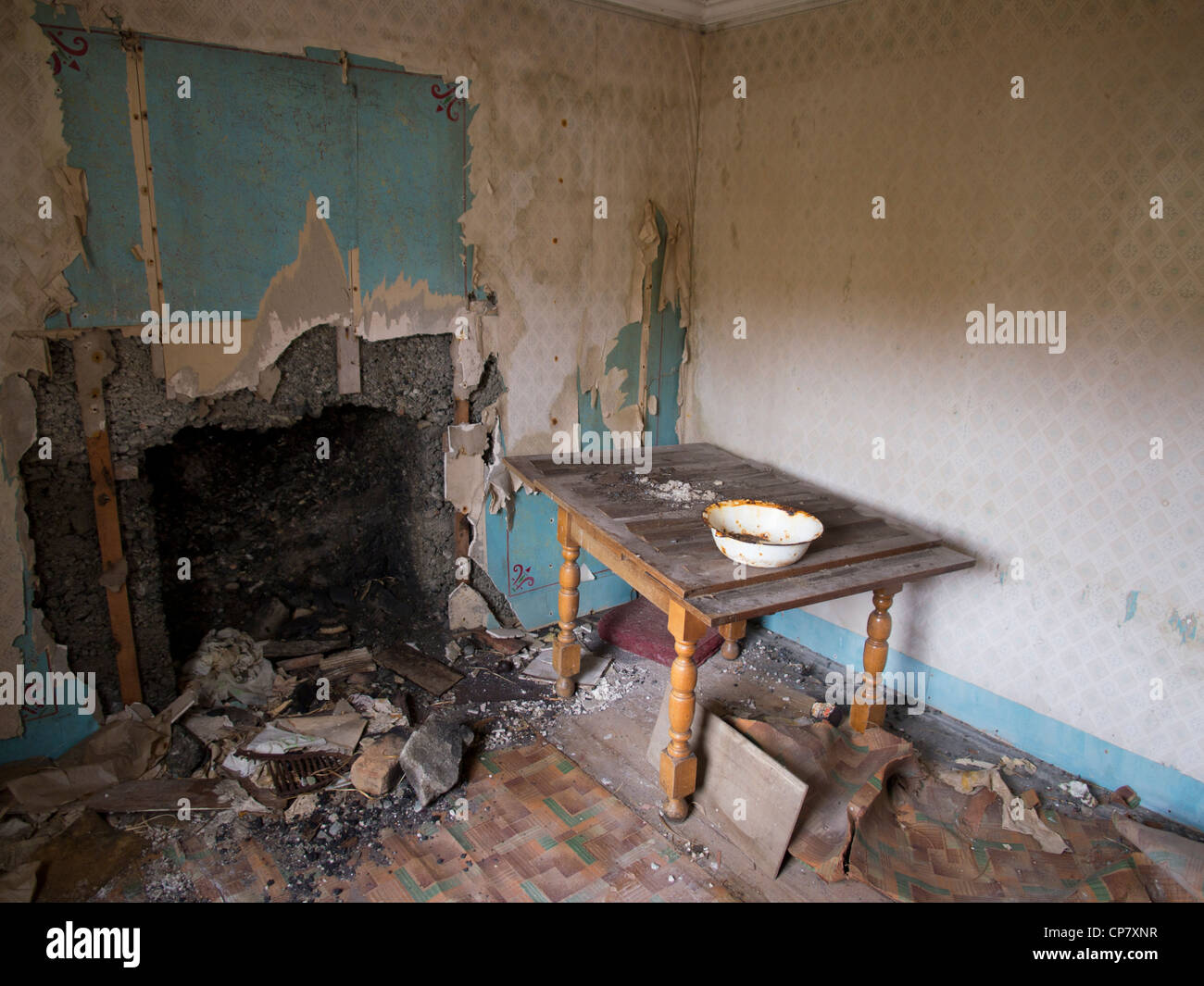 Interior of Abandoned Croft House, Scalpay, Scotland Stock Photo - Alamy