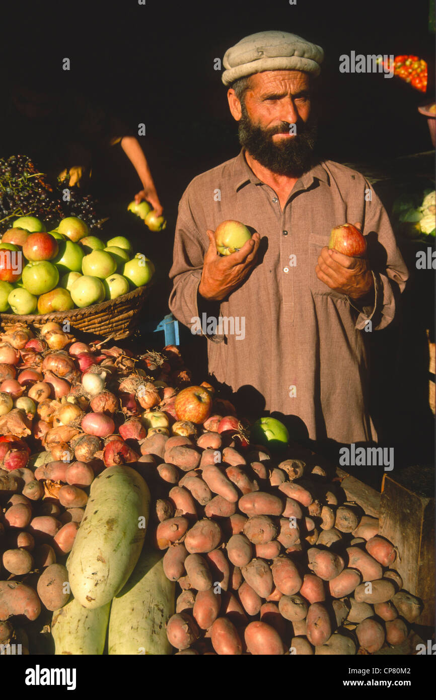Pakistan, Northern Areas, Gilgit, market, vendor, produce Stock Photo ...