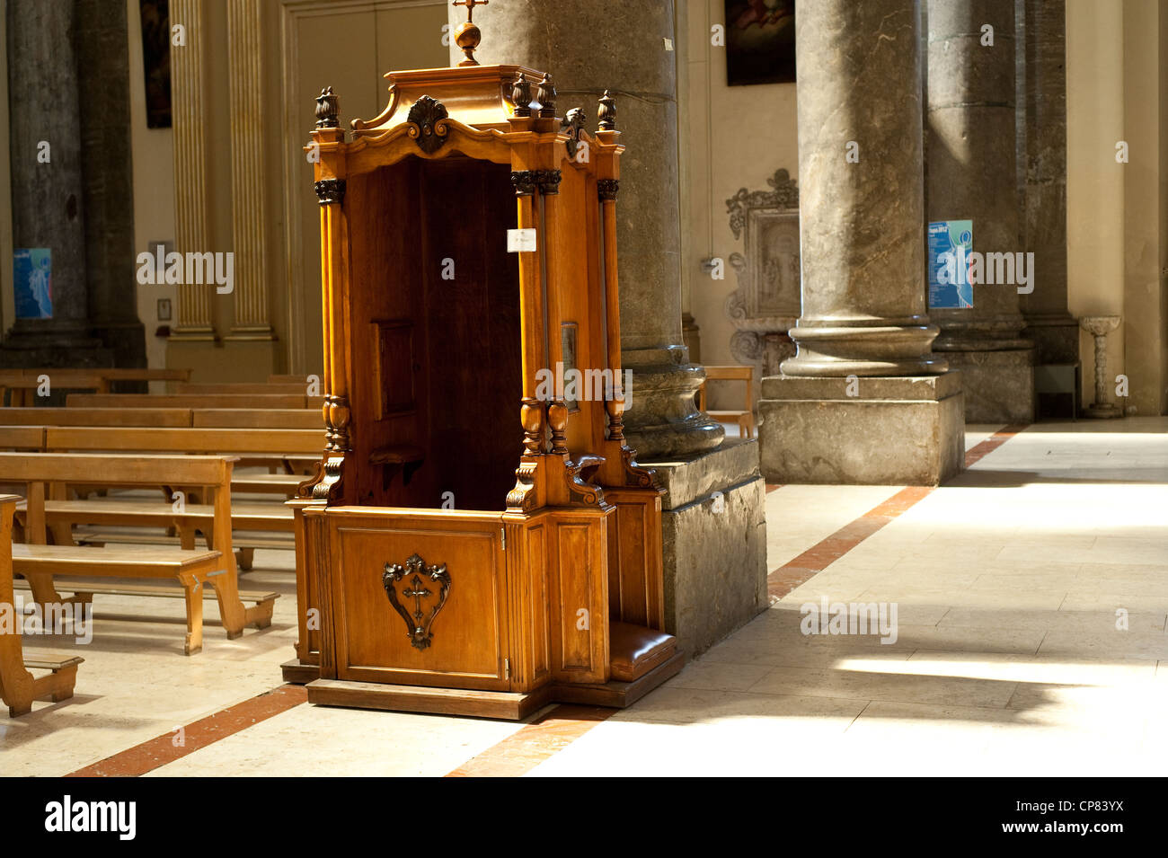 Confessional of a church hi-res stock photography and images - Alamy