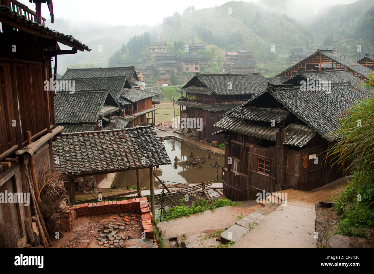 Traditional dong houses hi-res stock photography and images - Alamy
