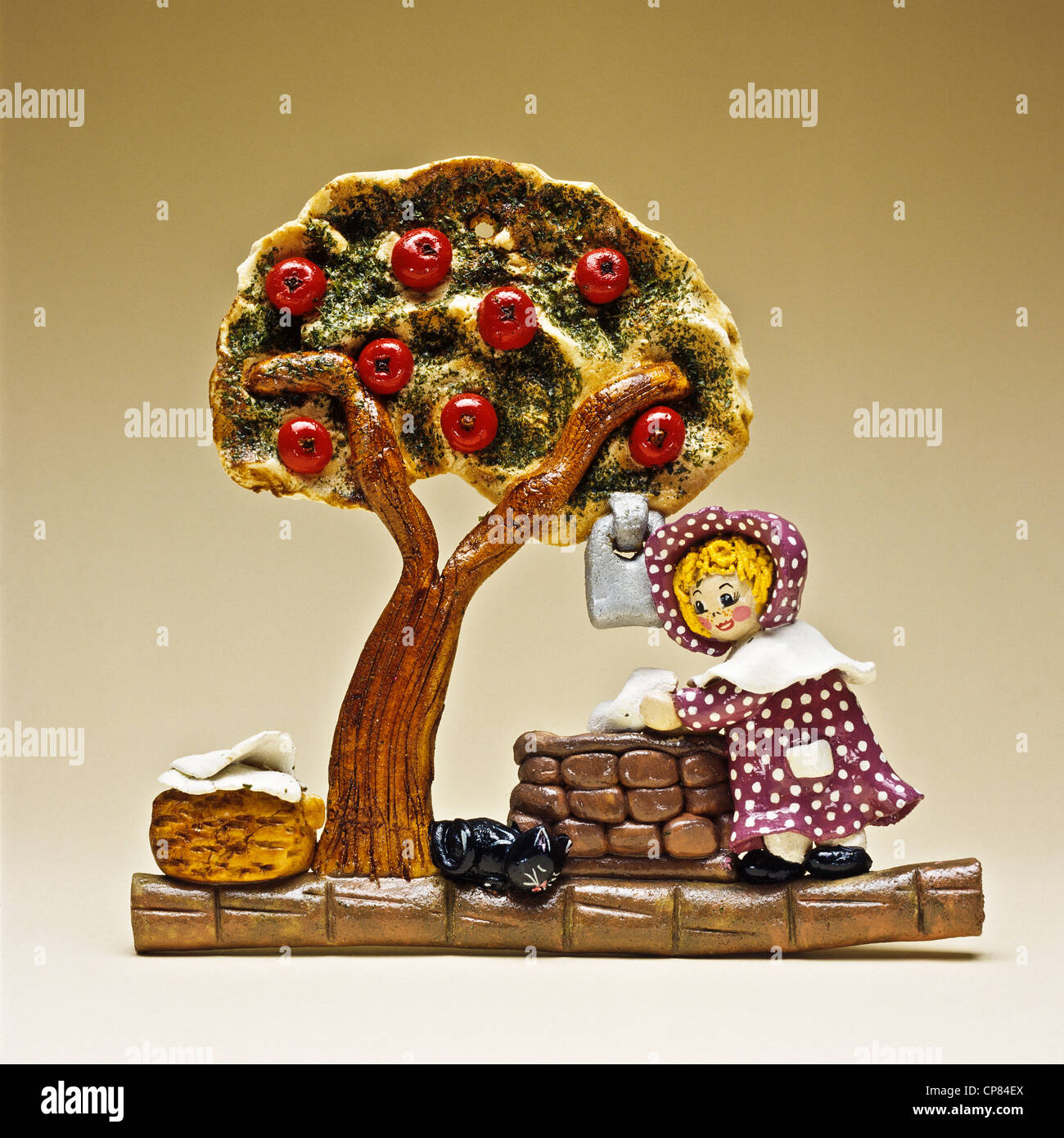 Salt dough sculpture hi-res stock photography and images - Alamy