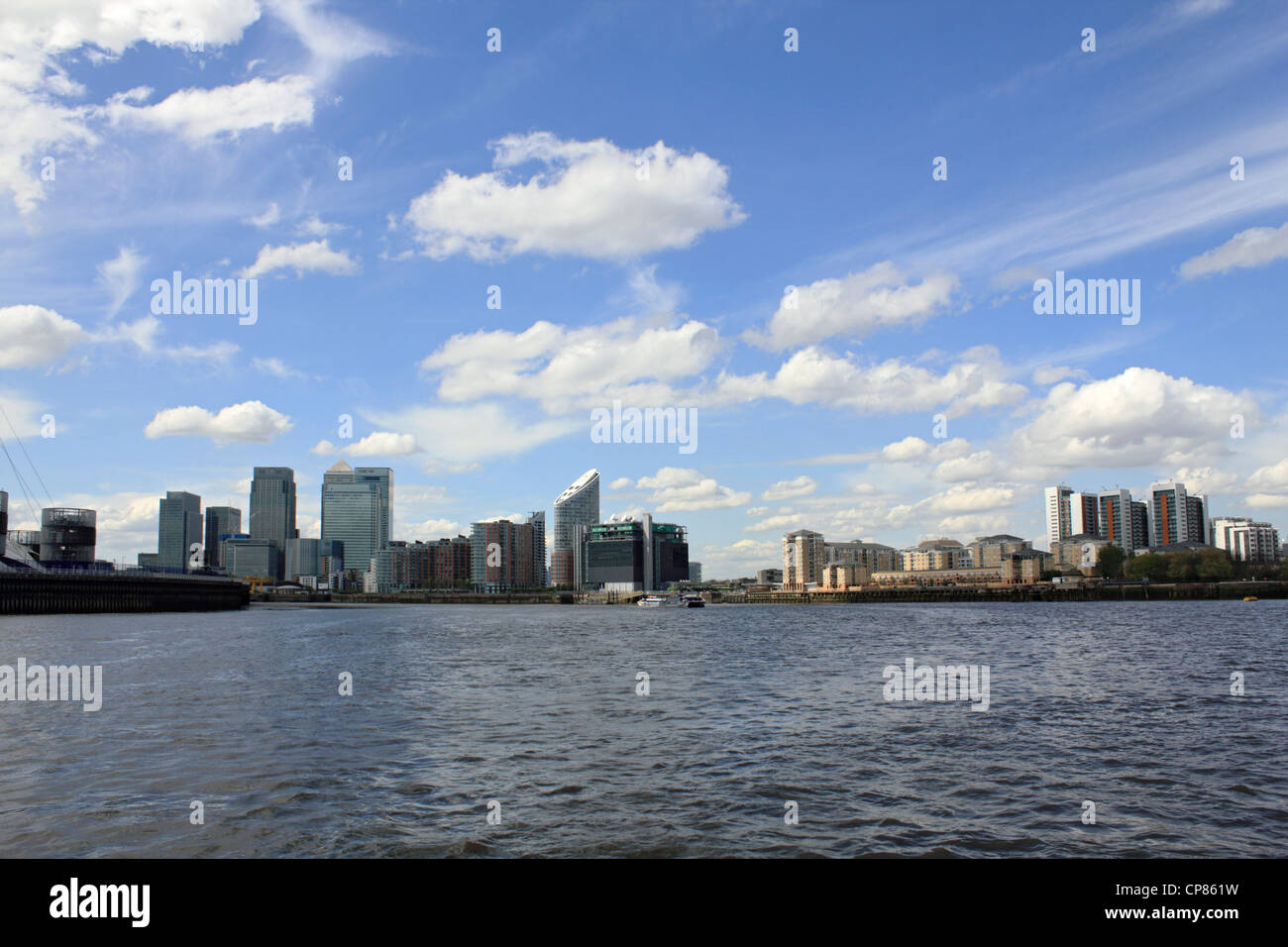 Tower blocks uk hi-res stock photography and images - Alamy