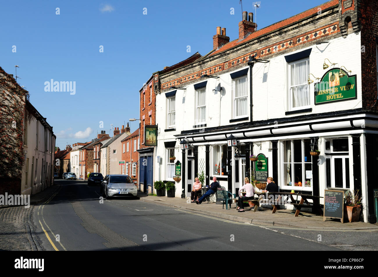 Howden East Riding Yorkshire England.Public House Stock Photo - Alamy