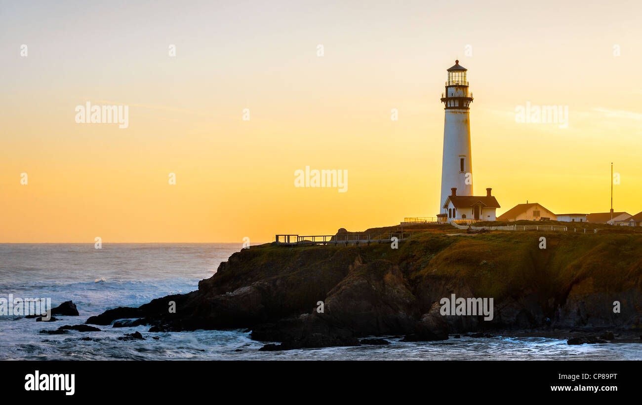 Pigeon Point Lighthouse at sunset, California, USA Stock Photo - Alamy