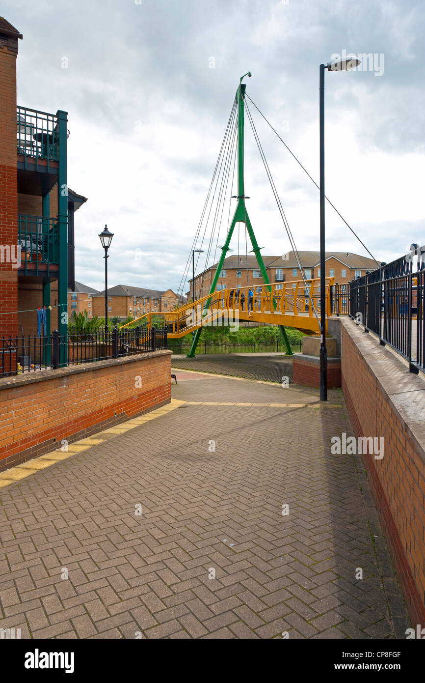 Wathen Wigg Foot Bridge over th River Nene Northampton UK Stock Photo ...
