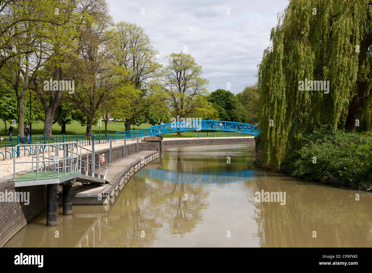 Foot Bridge Over River High Resolution Stock Photography and Images - Alamy