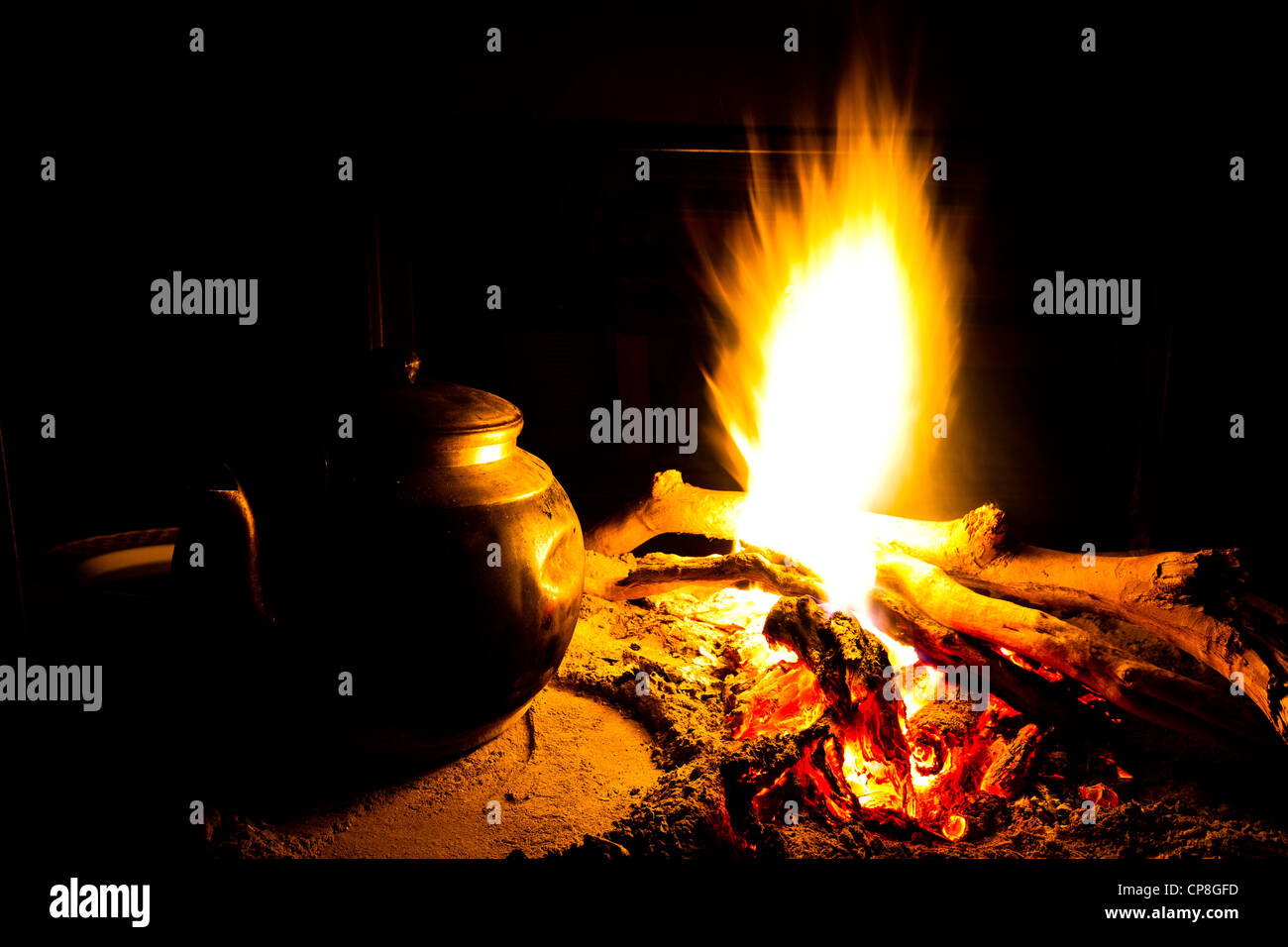 Bedouin tea hi-res stock photography and images - Alamy