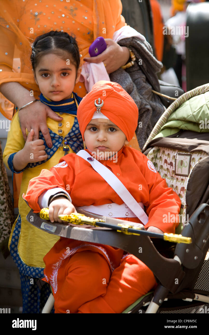 Annual Sikh Parade & Festival on Madison Avenue in New York City Stock Photo - Alamy