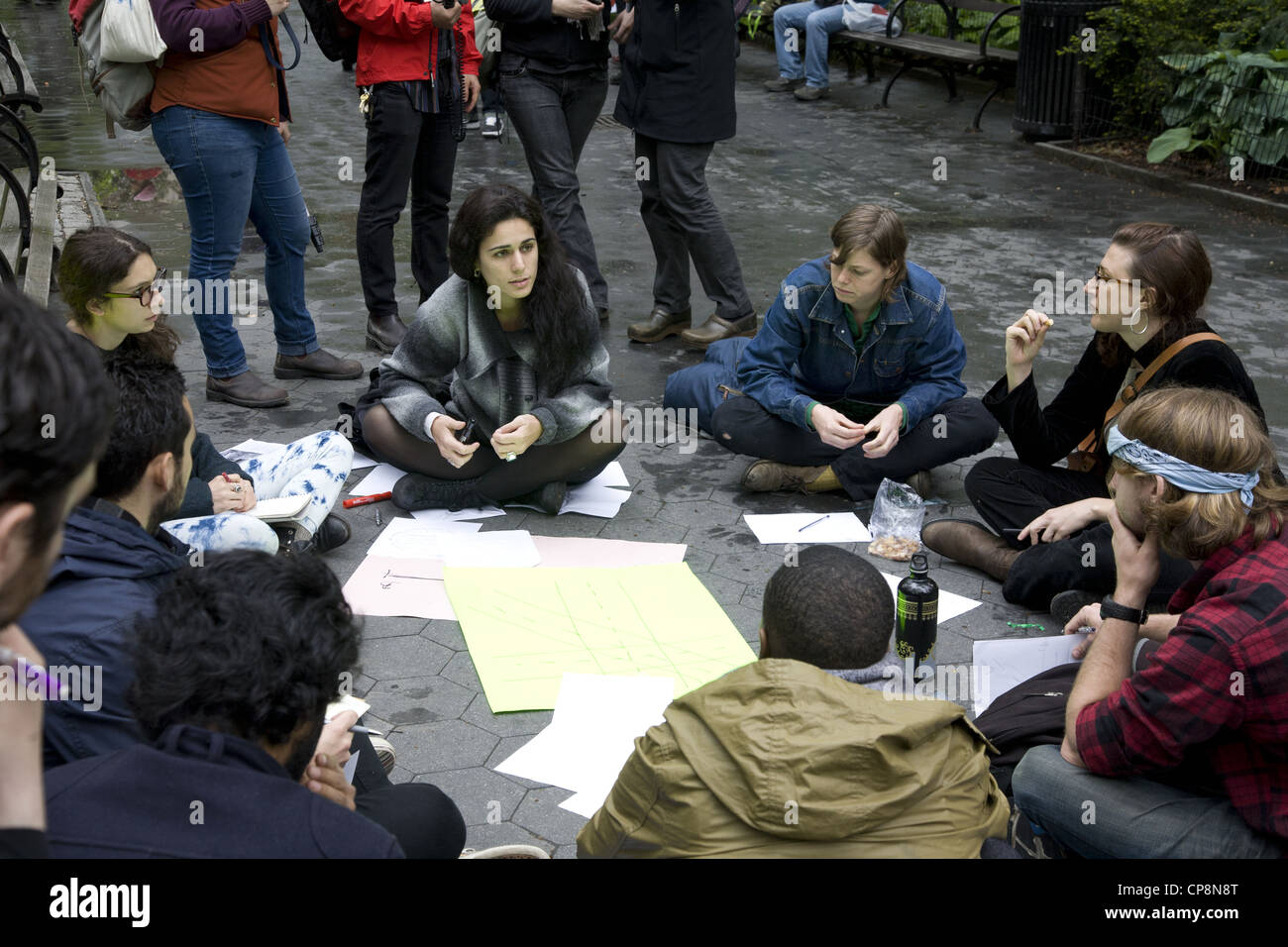 Group actions hi-res stock photography and images - Alamy