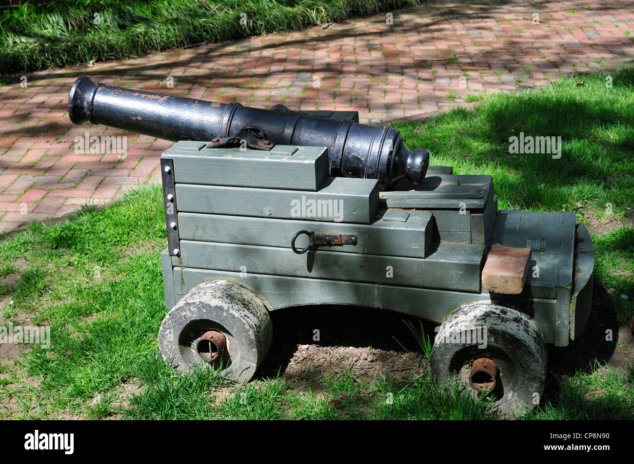 Small cannon displayed on the streets of New Castle, Delaware Stock ...