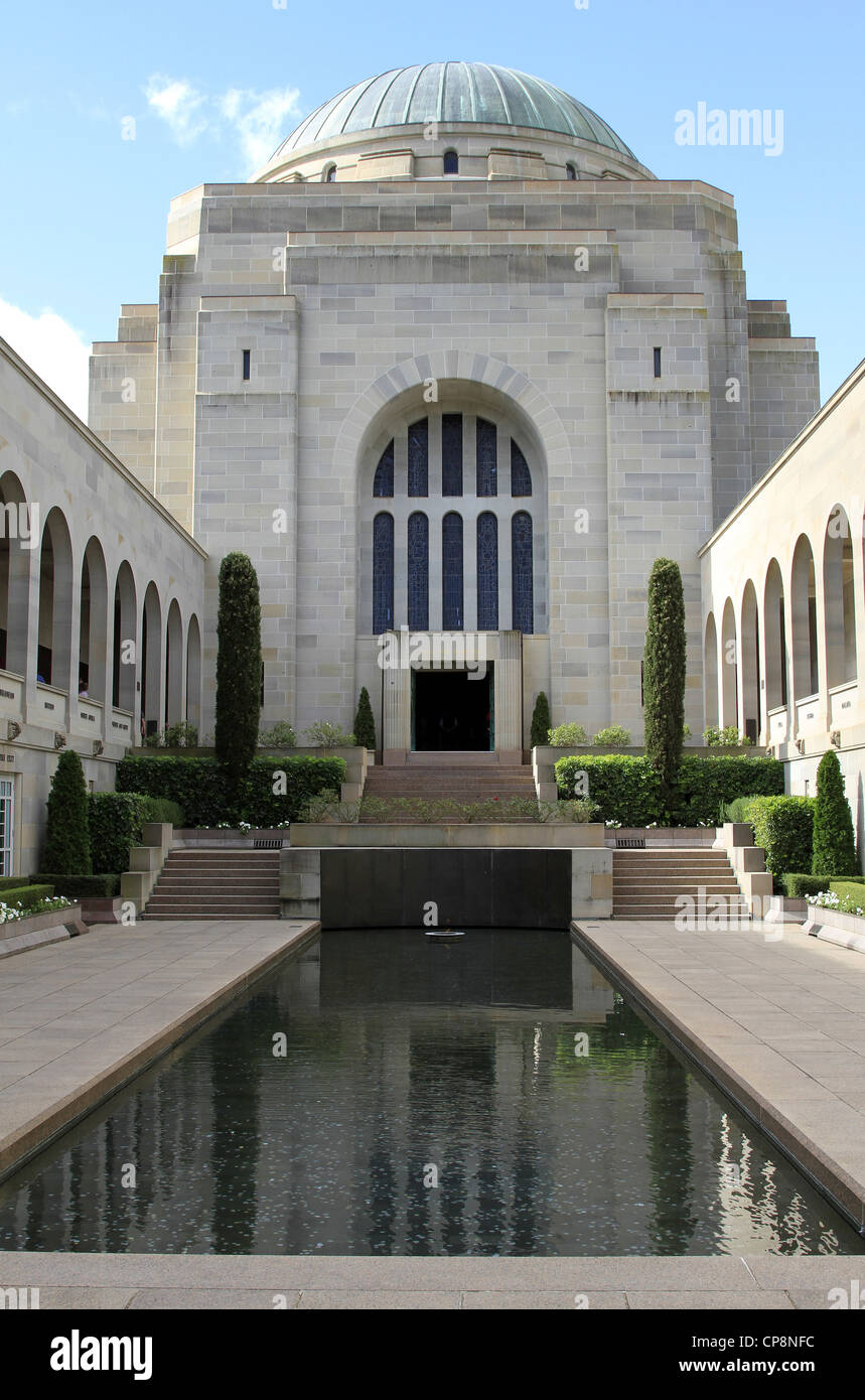 The Commemorative Courtyard, Pool of Reflection and the Eternal Flame ...