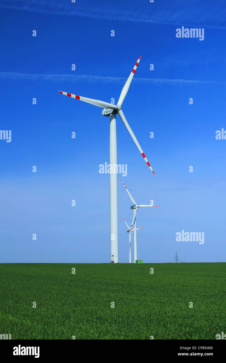 Wind turbine mast hi-res stock photography and images - Alamy