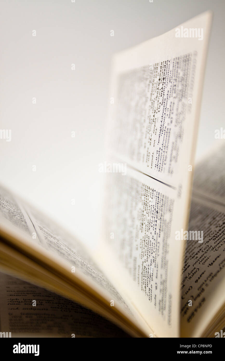 Open dictionary hi-res stock photography and images - Alamy