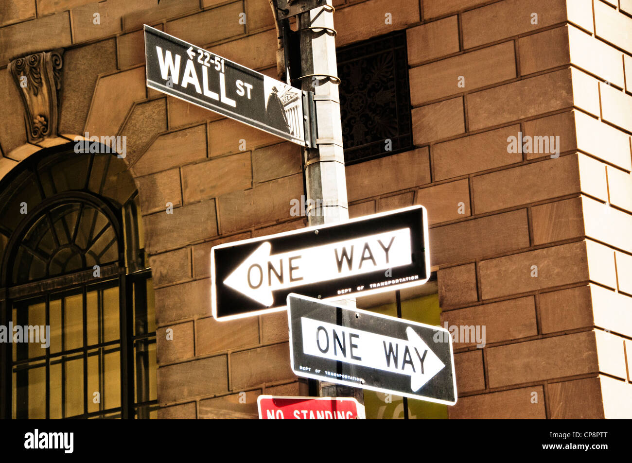 Confusing street sign hi-res stock photography and images - Alamy