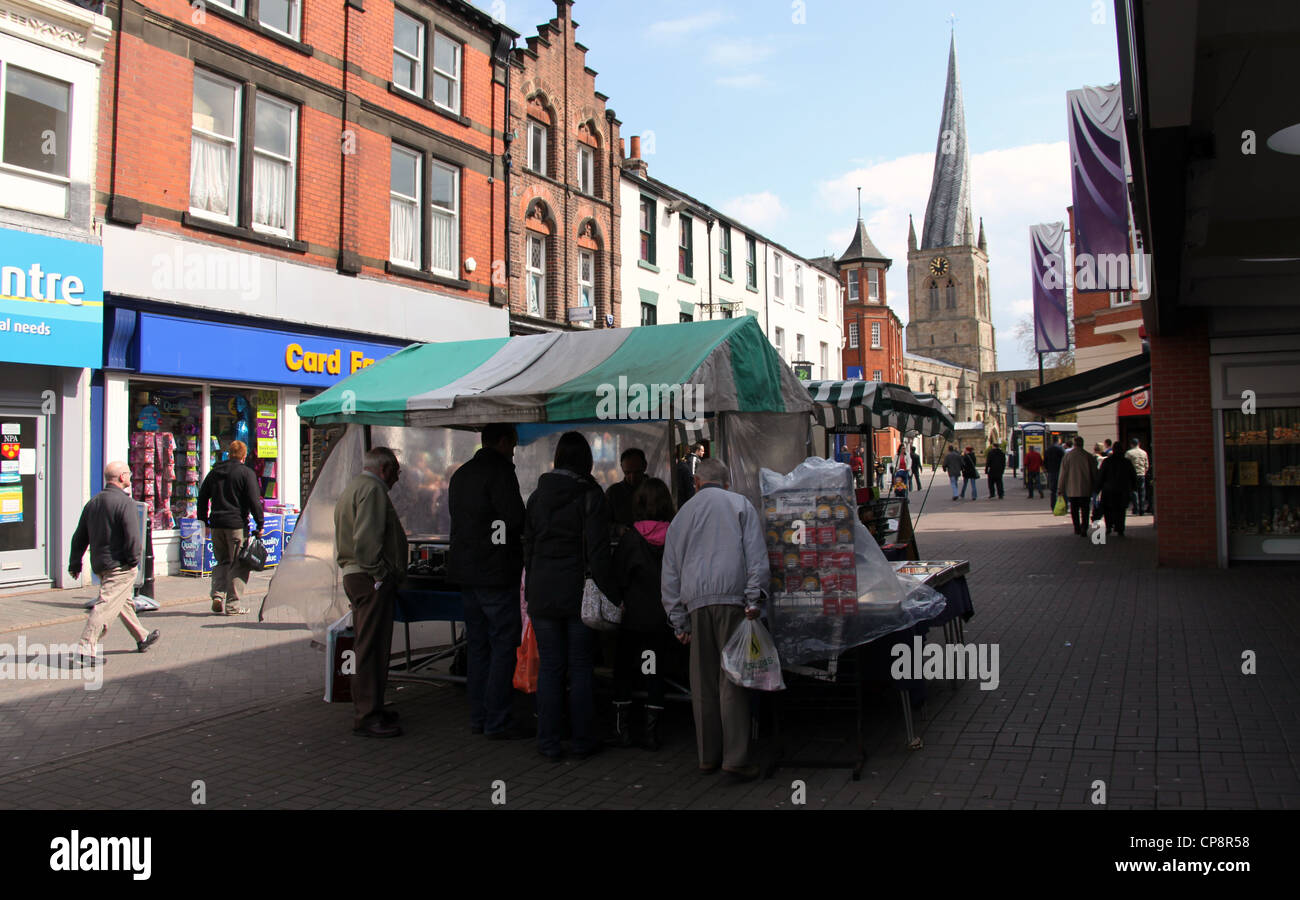 Chesterfield derbyshire market town street scene hi-res stock ...