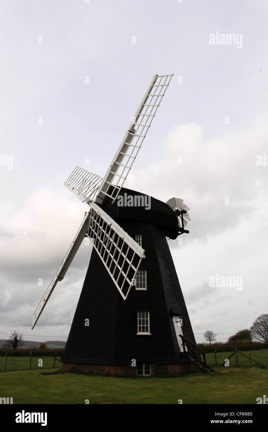 17th century english windmill hi-res stock photography and images - Alamy