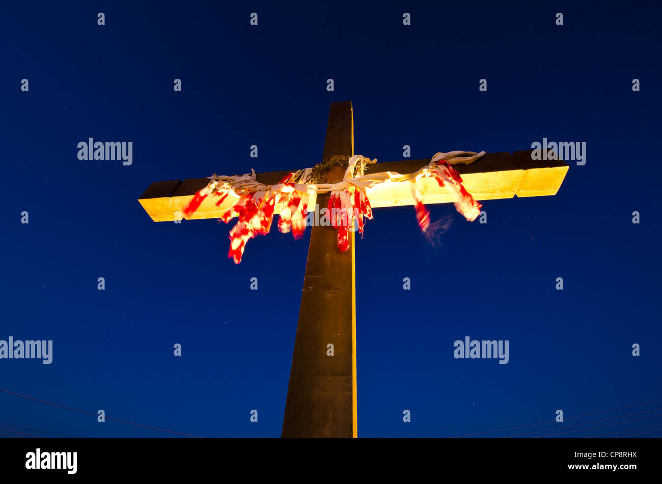 Old rugged cross hi-res stock photography and images - Alamy