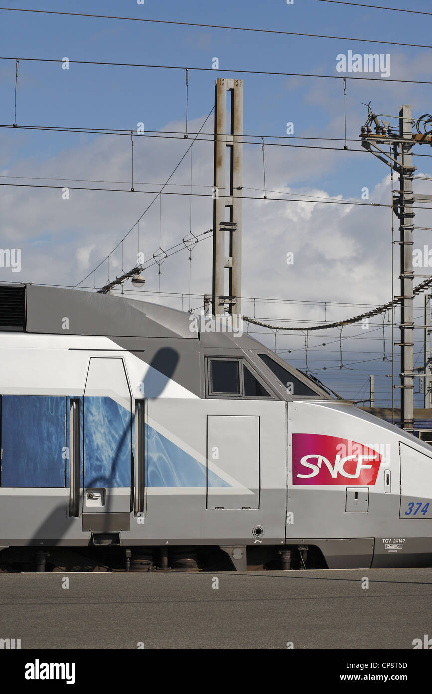 Tgv train france hi-res stock photography and images - Alamy