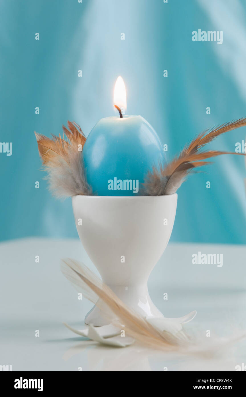 Feather craft hi-res stock photography and images - Alamy