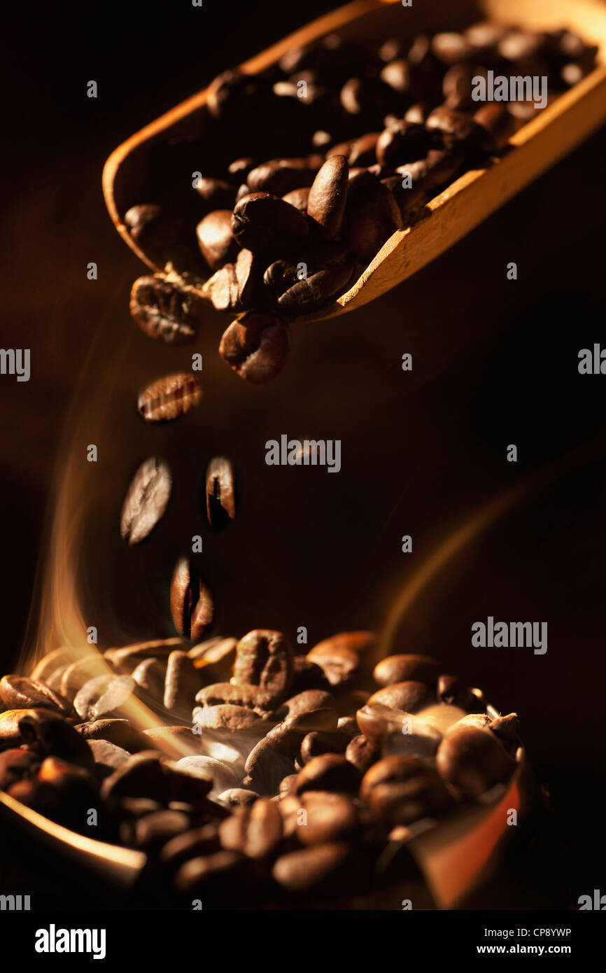 Fresh roast coffee beans, close up Stock Photo - Alamy