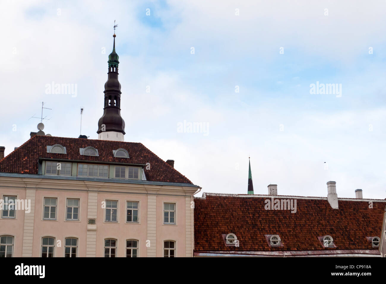 Tallinn town hall square hi-res stock photography and images - Alamy