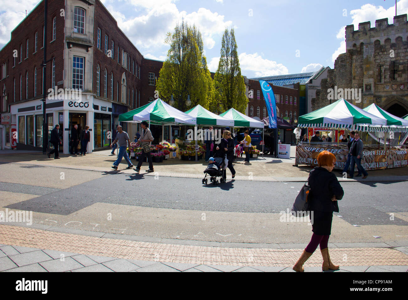 Southampton town center hi-res stock photography and images - Alamy