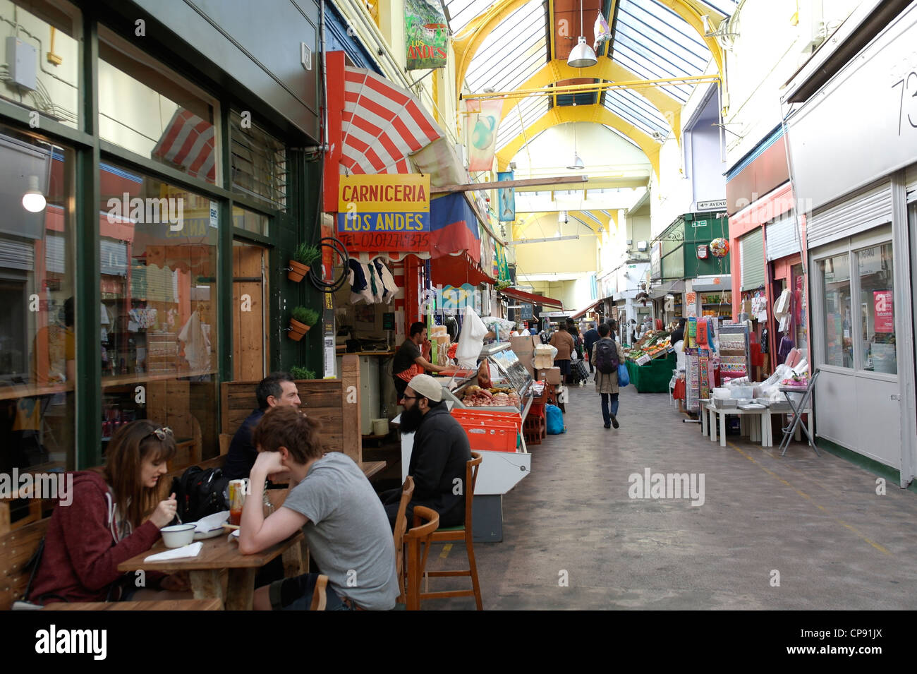 Serekunda market gambia hi-res stock photography and images - Alamy