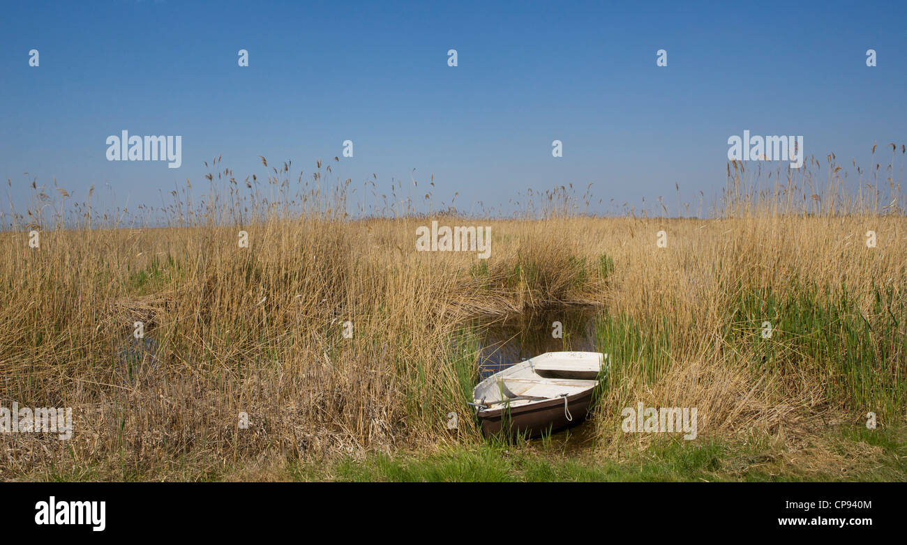 Empty fishing boat hi-res stock photography and images - Alamy