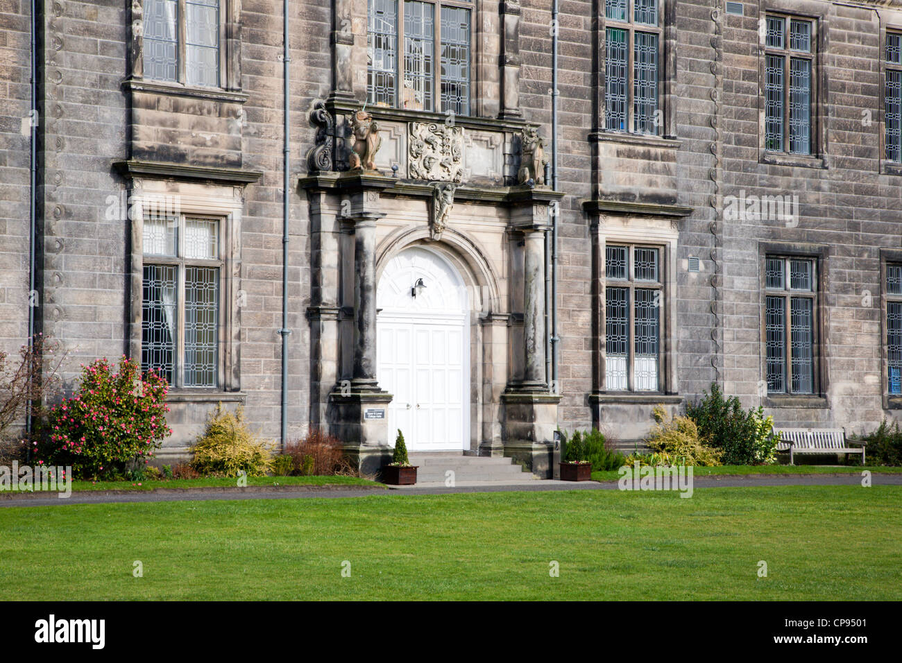 St andrews university quad hi-res stock photography and images - Alamy
