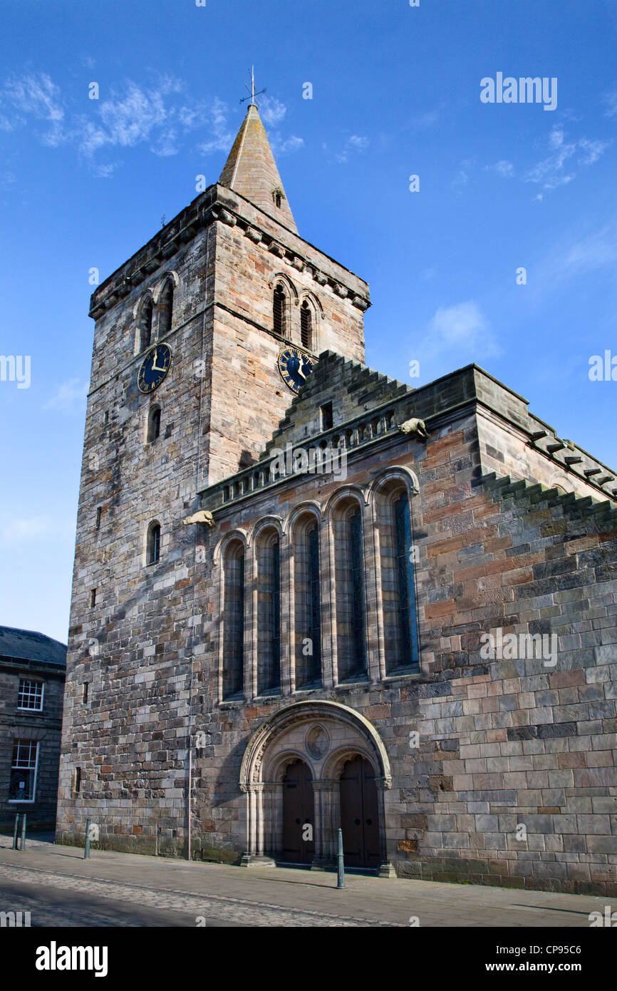Holy Trinity Church on South Street St Andrews Fife Scotland Stock ...