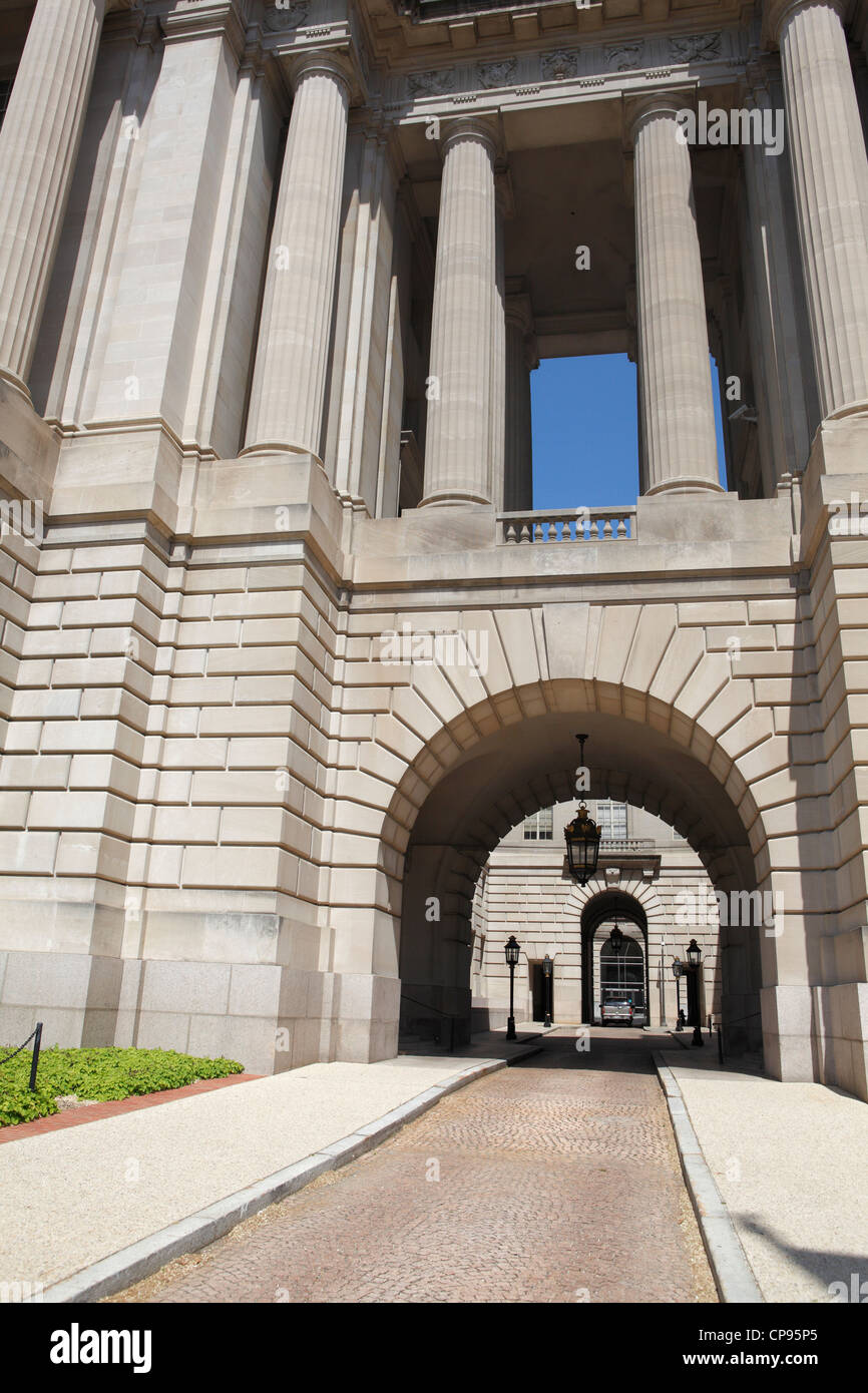 Epa Headquarters Washington High Resolution Stock Photography and ...