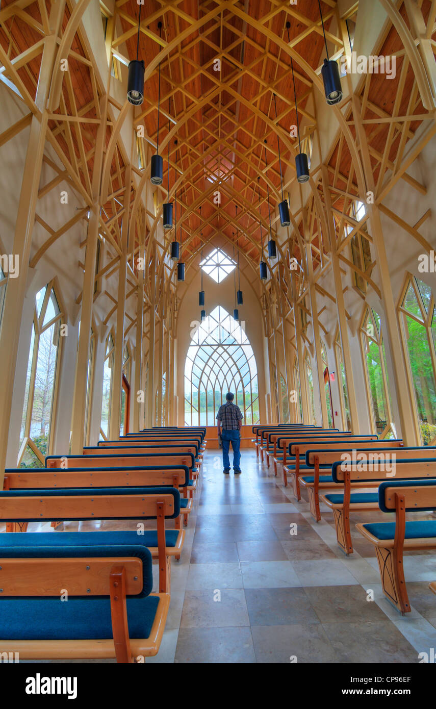 Baughman Meditation Center on Lake Alice at the University of Florida ...