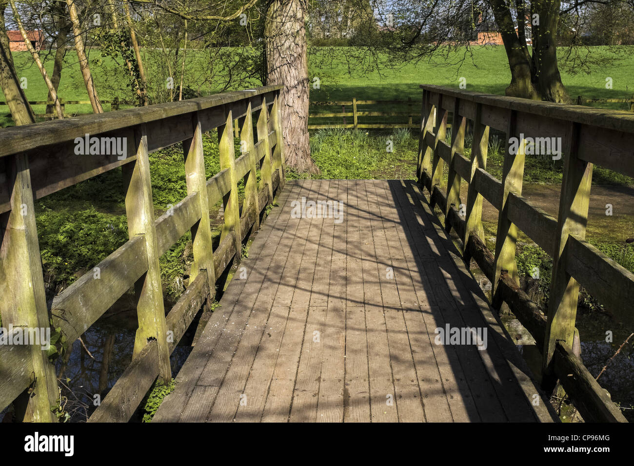 Footbridge footbridges hi-res stock photography and images - Alamy