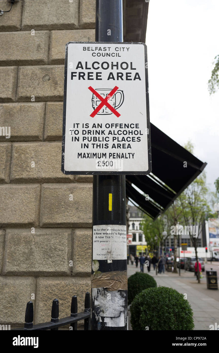 Alcohol free area sign in Northern Ireland Stock Photo - Alamy