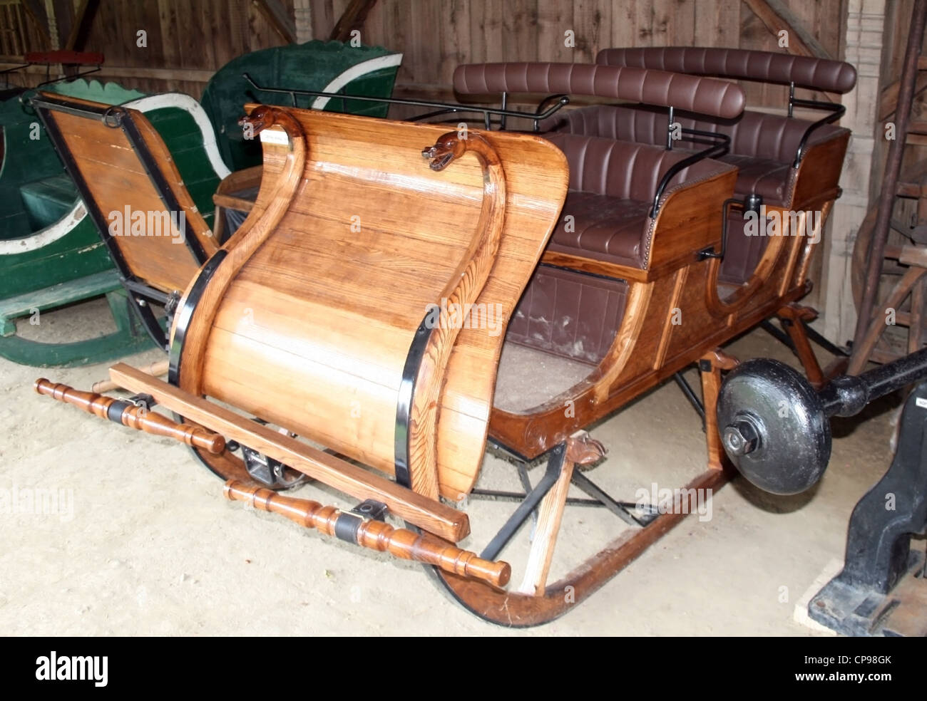 Traditional Hungarian horse-drawn sledge Stock Photo - Alamy