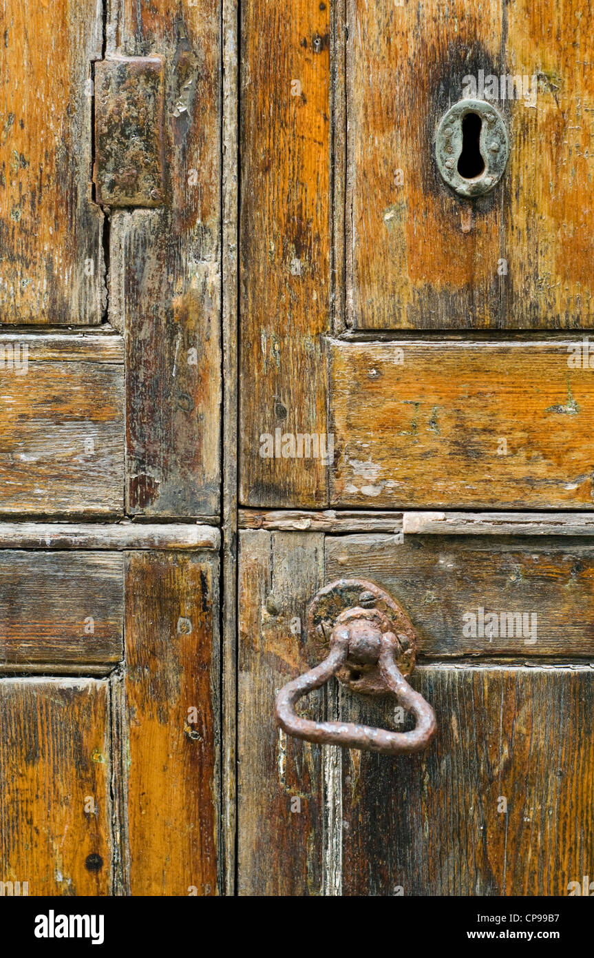 Detail of a heavy wooden door Stock Photo - Alamy