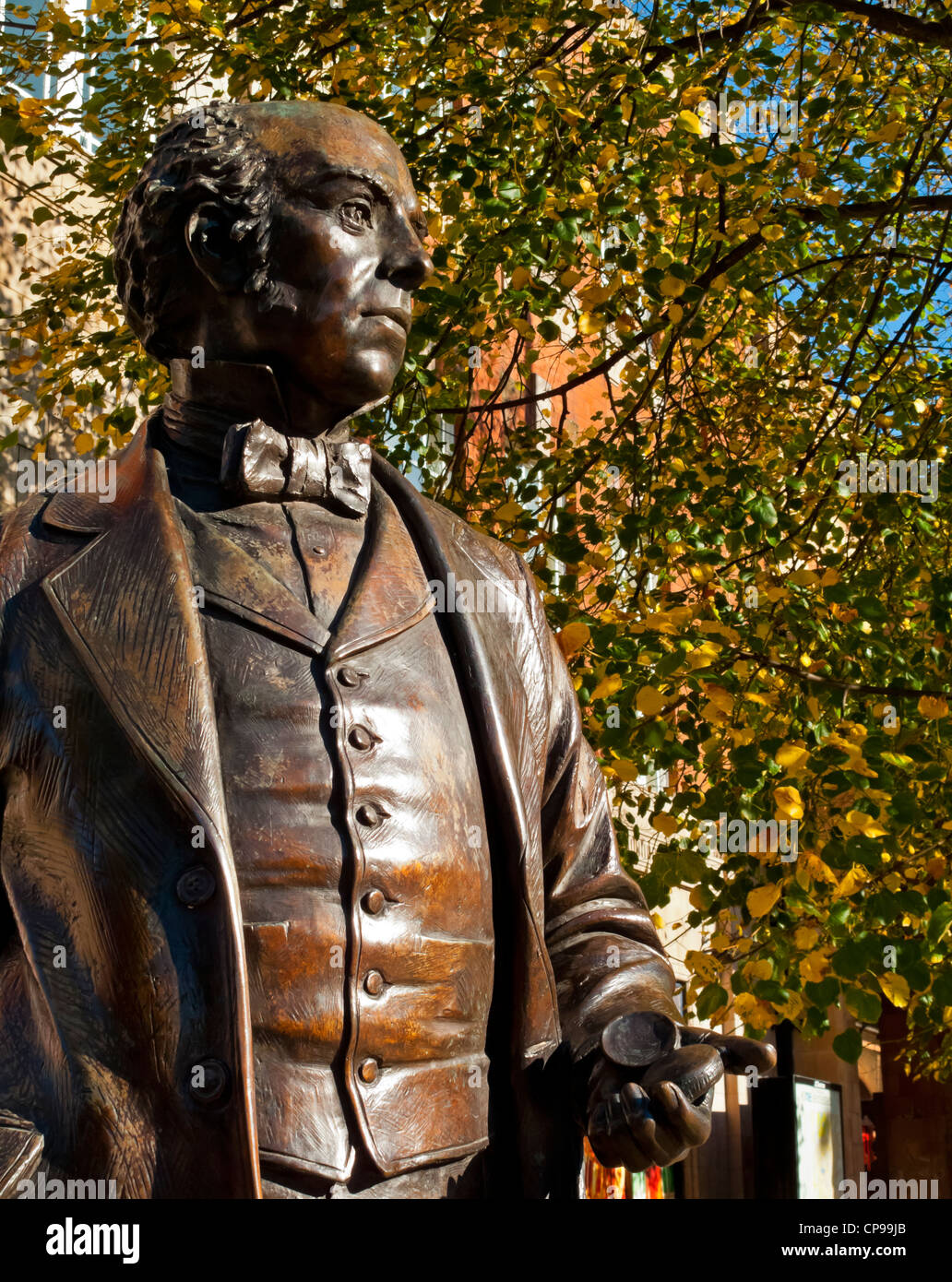 Thomas cook statue leicester hi-res stock photography and images - Alamy