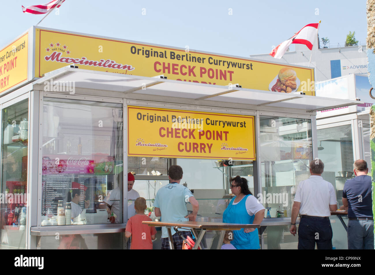 Checkpoint Charlie at Friedrichstrasse - Berlin Wall and curry stand ...