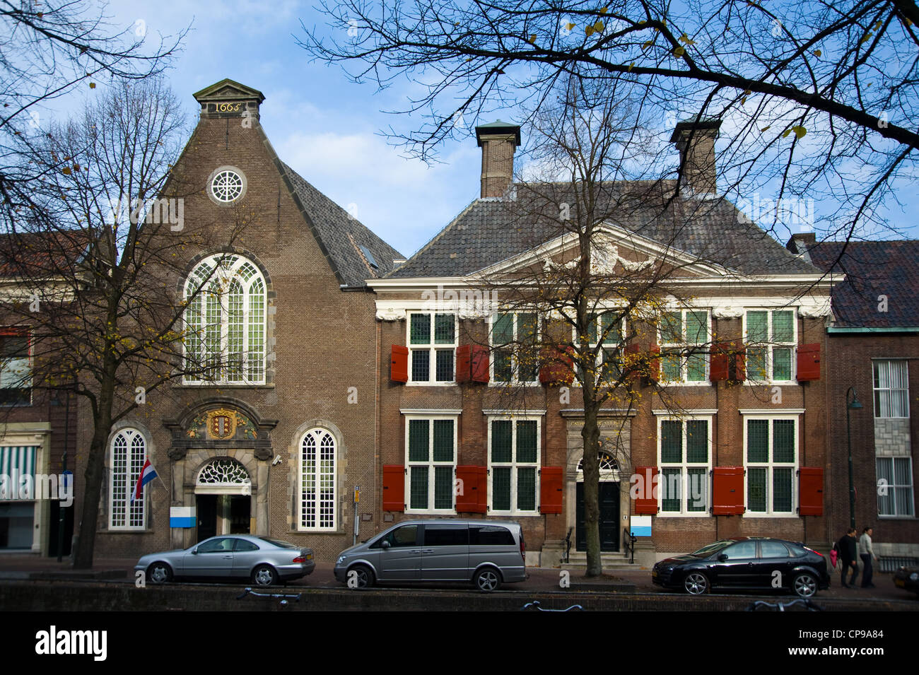 centuries old buildings houses in center of Gouda Stock Photo - Alamy