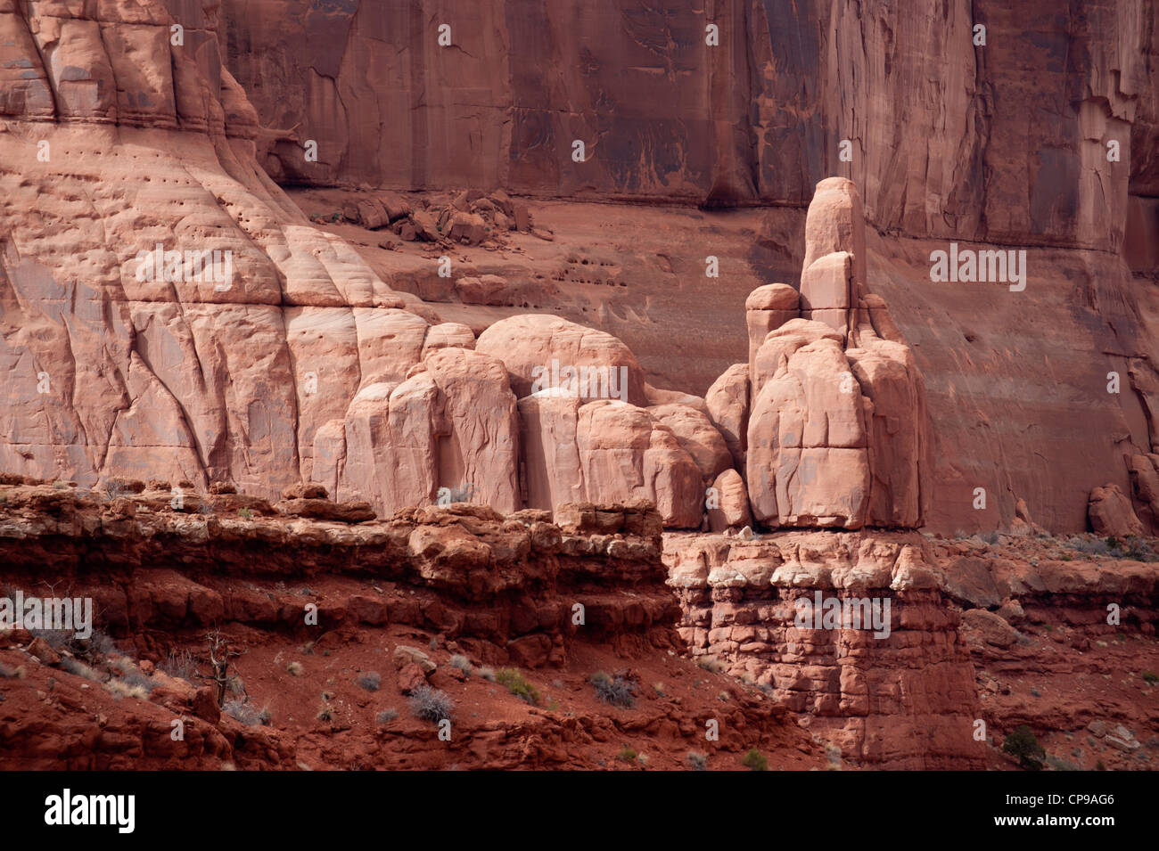 Sandstone features visible from the Park Avenue viewpoint, Arches ...