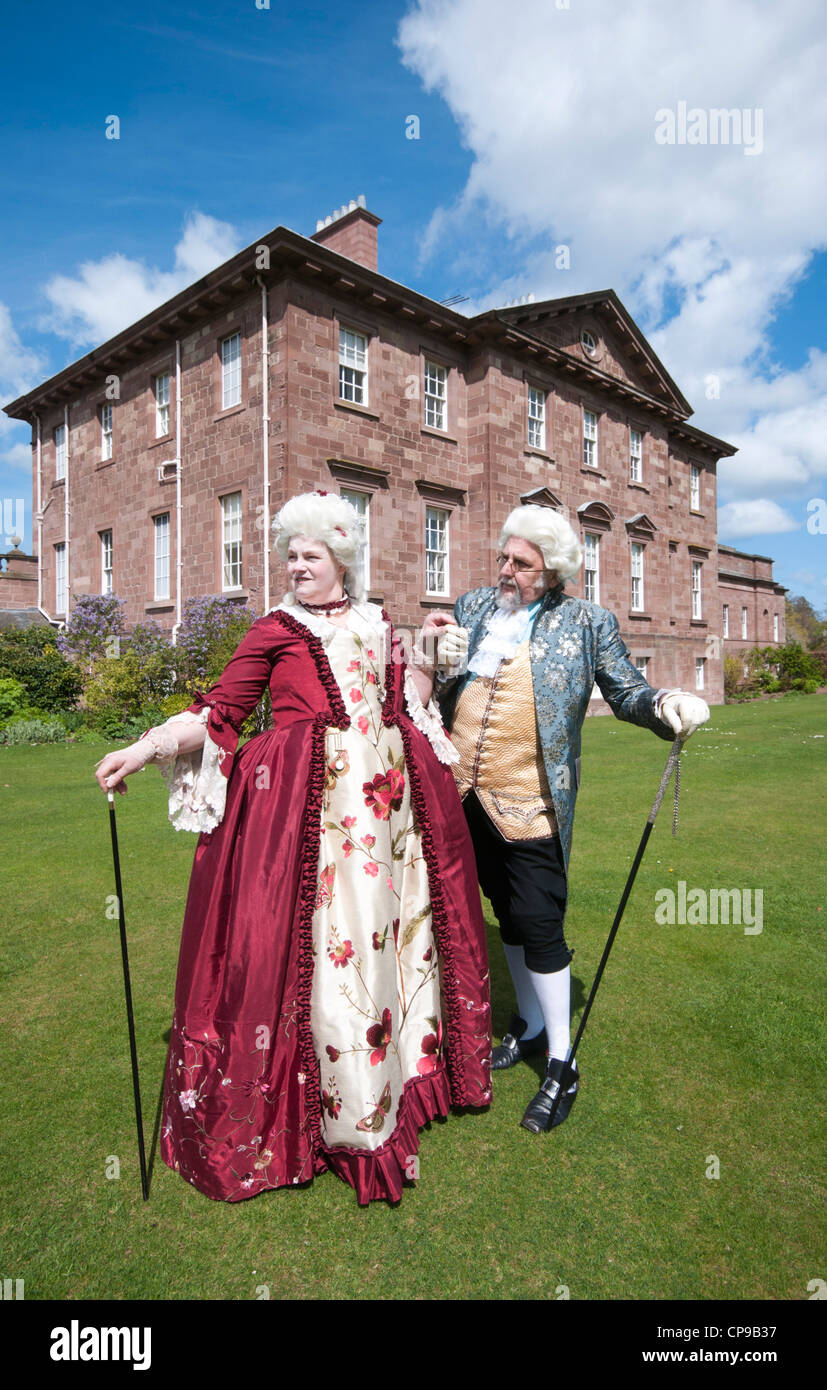 18th century aristocracy clothing hi-res stock photography and images ...