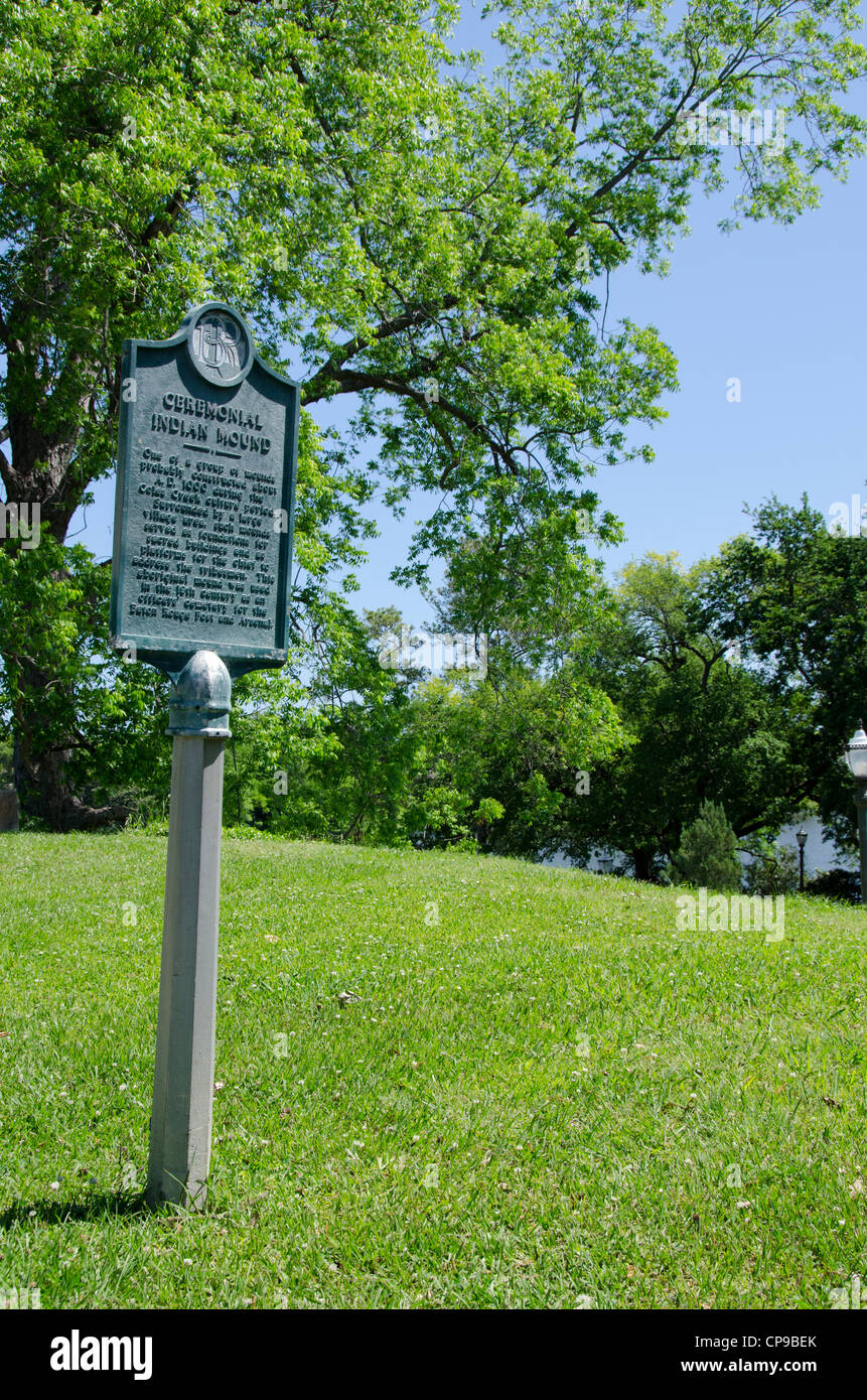 Indian dating High Resolution Stock Photography and Images - Alamy