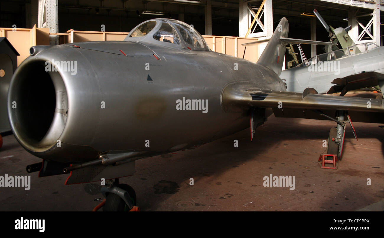 Mikoyan mig 15 hi-res stock photography and images - Alamy