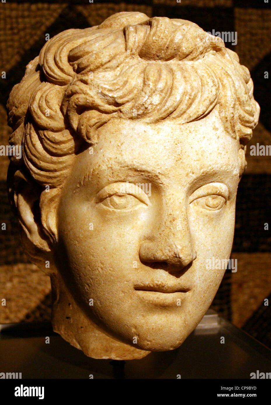 Commodus emperor hi-res stock photography and images - Alamy