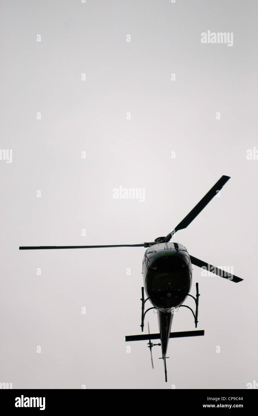 Helicopter in flight Stock Photo - Alamy