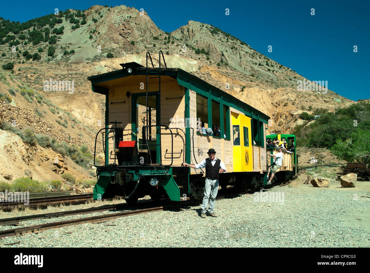 Train in the hill hi-res stock photography and images - Alamy