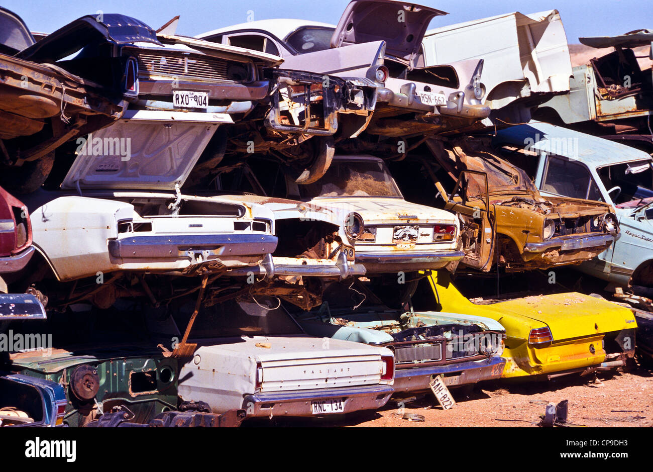 Car Wrecking Yard Stock Photos & Car Wrecking Yard Stock Images - Alamy