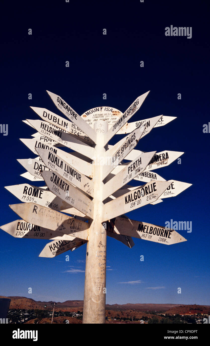 Mt isa road sign hi-res stock photography and images - Alamy